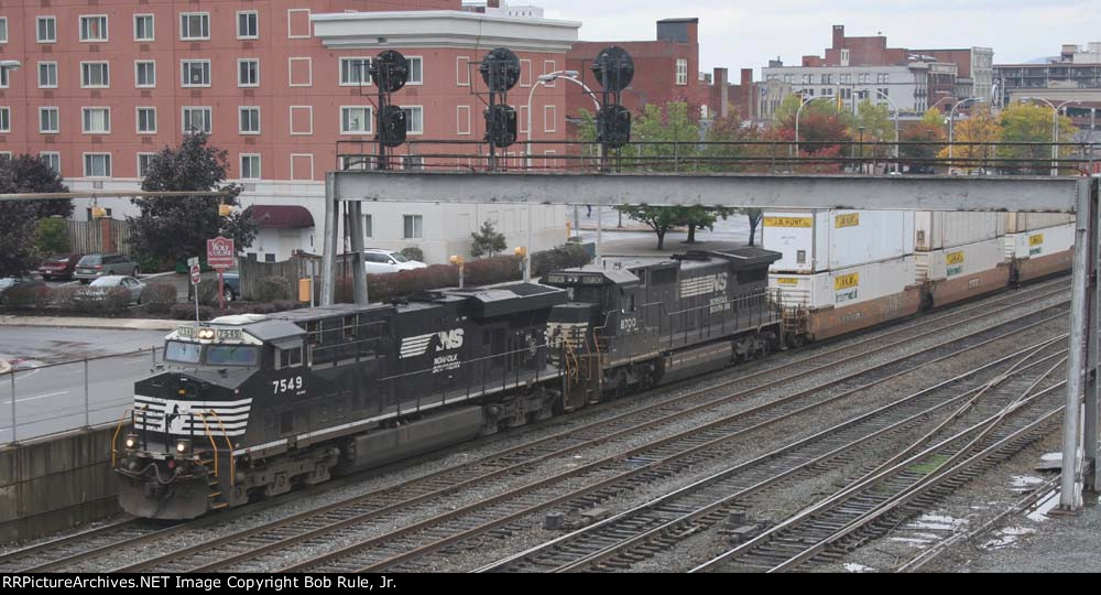 WB Stack Train